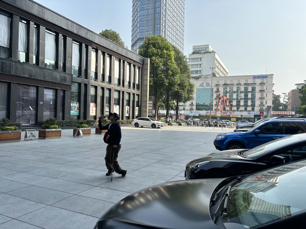 UrCove-Chengdu-Yulin-Road-3 | stick-traveler