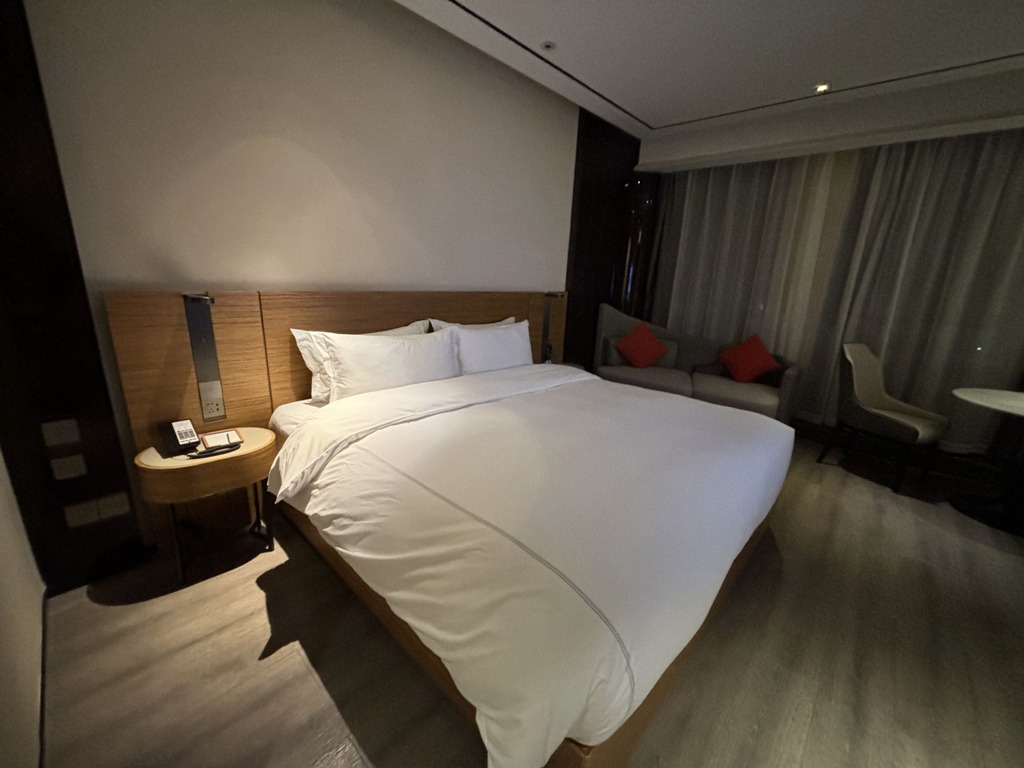 UrCove-Chengdu-Yulin-Road-41 | stick-traveler